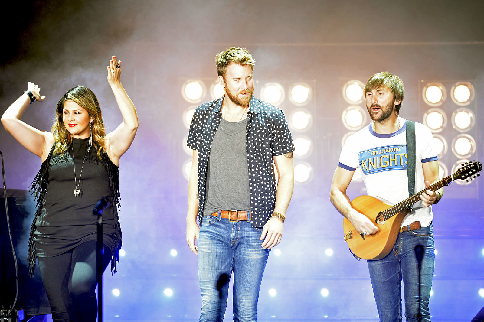 Lady A News ? Page 31