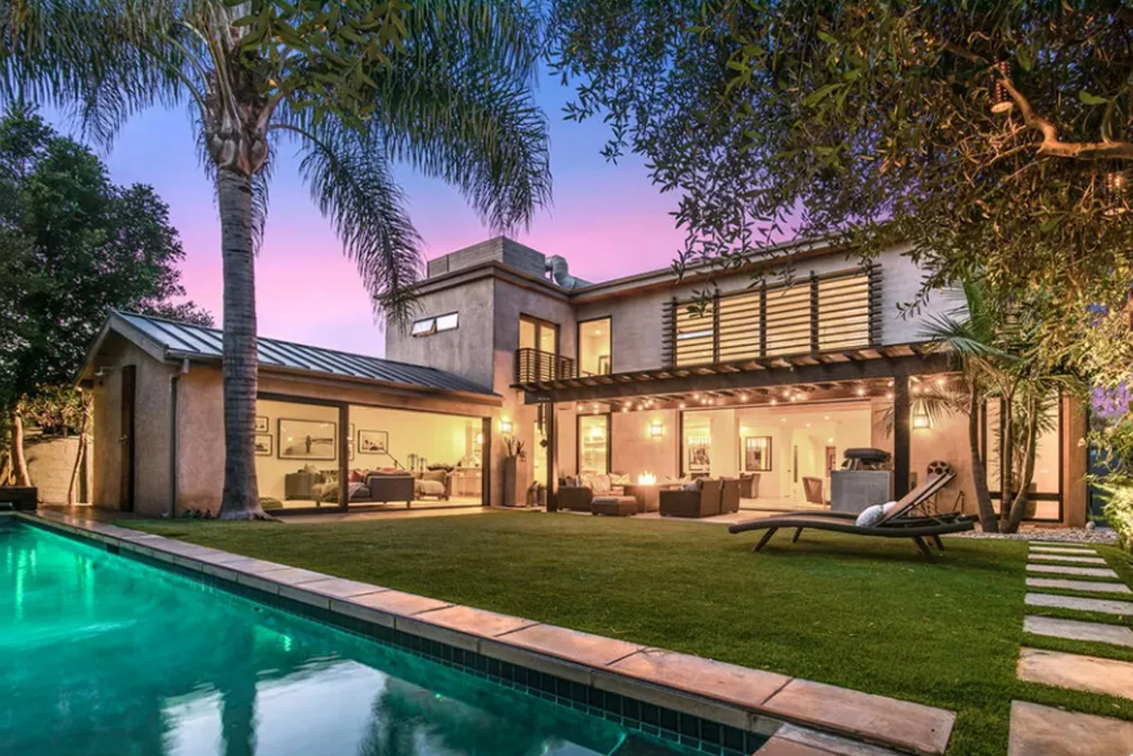 See Inside Country Stars’ Most Modern Mansions [Pics] | WKKY Country 104.7