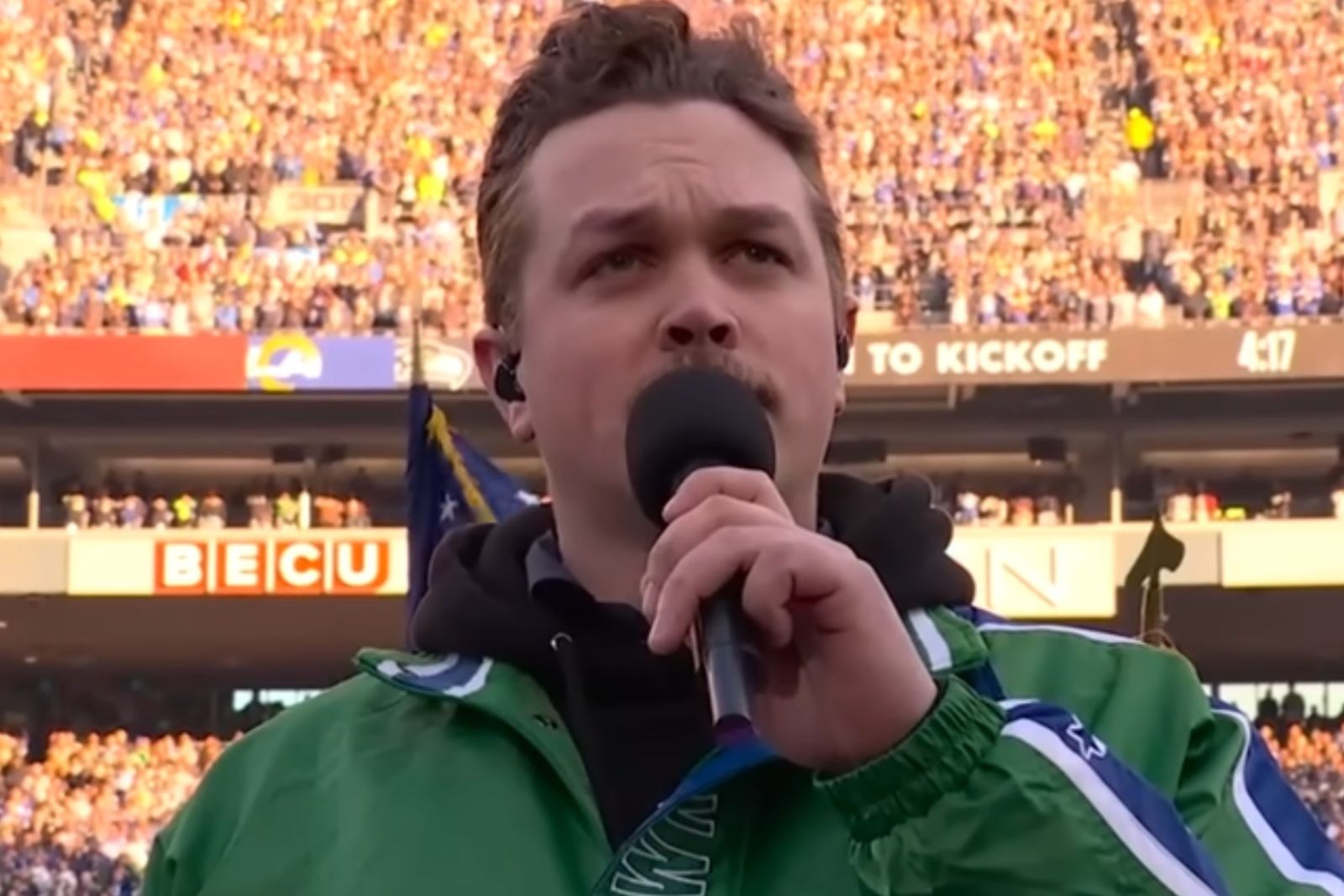 Watch Zach Top Sing the National Anthem Before NFC Championship | New ...