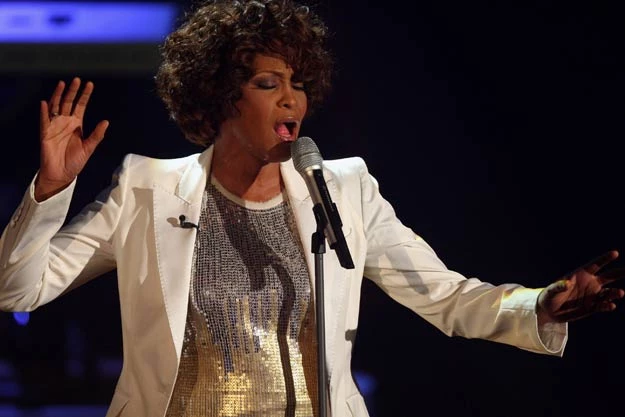 Funeral Home Denies Leaking Open Casket Photo of Whitney Houston to ...
