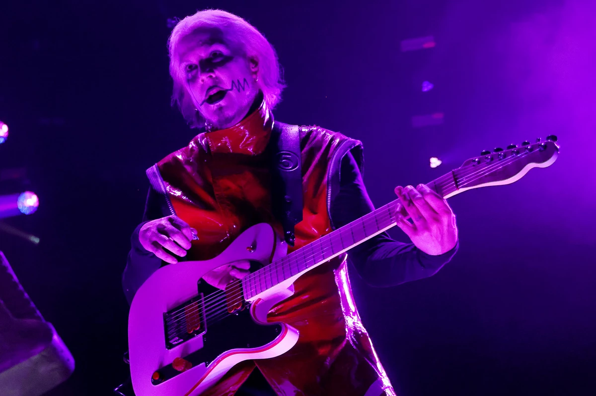 John 5 Says New Motley Crue Music Is Heavier Than Ever john-5-says-new-motley-crue-music-is-heavier-than-ever