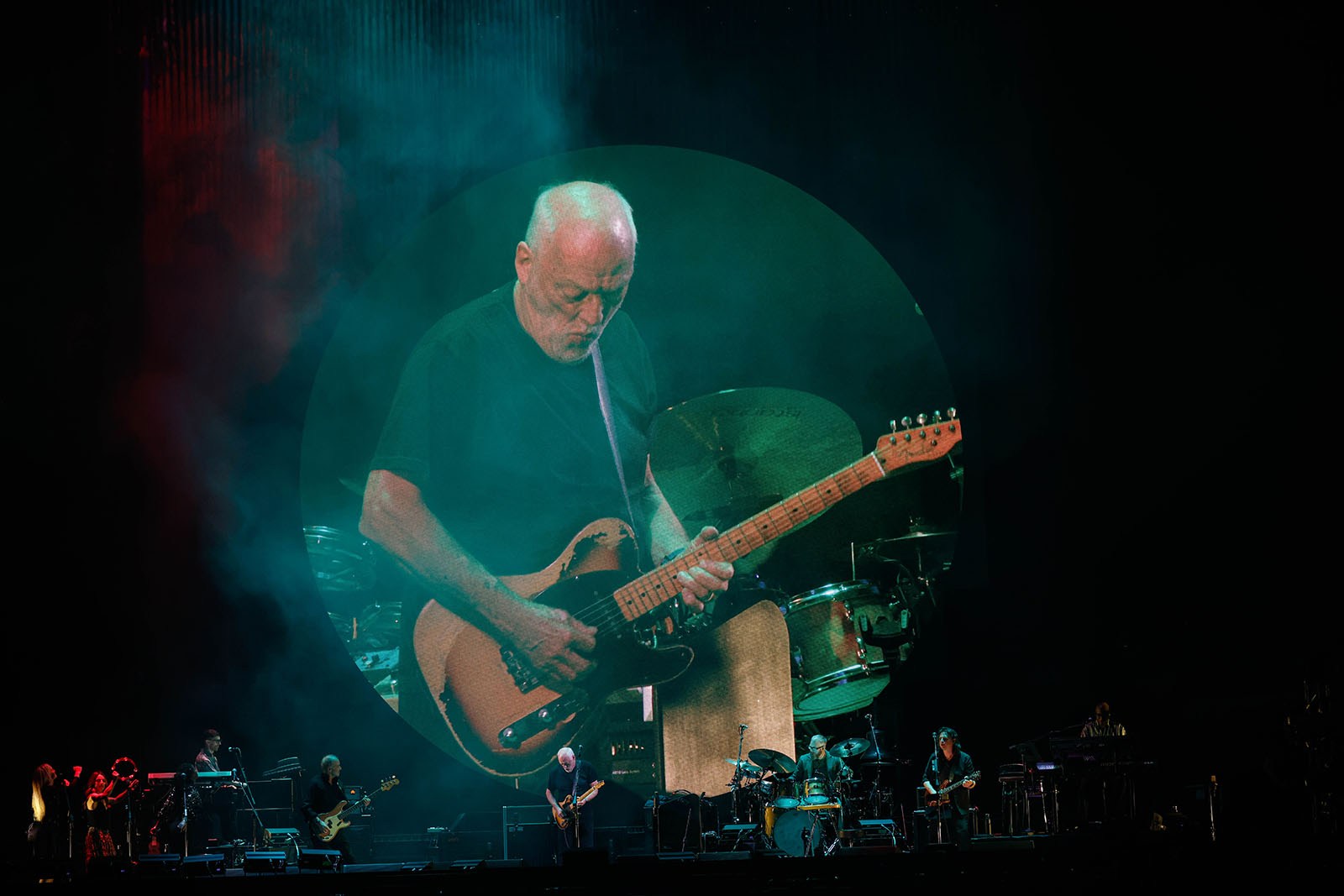 David Gilmour ‘Luck and Strange’ Tour: Photo Gallery | DRGNews