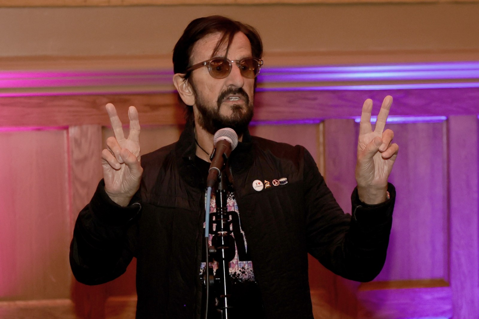 Ringo Starr Enlists Jack White, Sheryl Crow for Wildfire Benefit ...