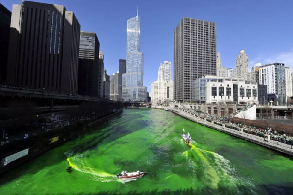 Watch a Time Lapse of Chicago River Being Dyed Green for St Patrick's ... Watch a Time Lapse of Chicago River Being Dyed Green for St Patrick's ...