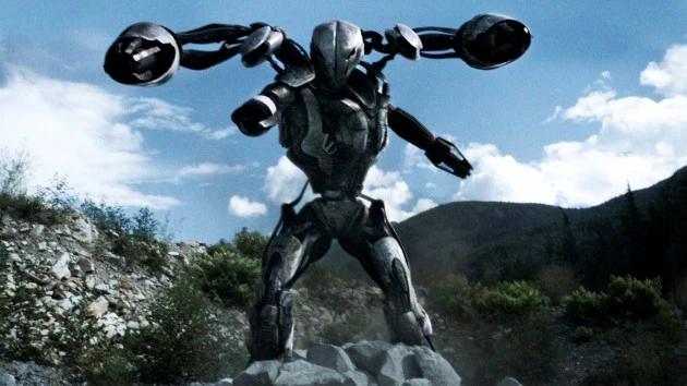 ‘Falling Skies’ Season 3 Premiere Sneak Peek: Rebel Skitters, Mega ...