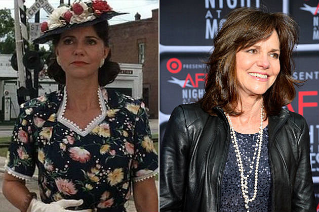 Sally Field, Forrest Gump, Reportera Forrest Gump Trailer