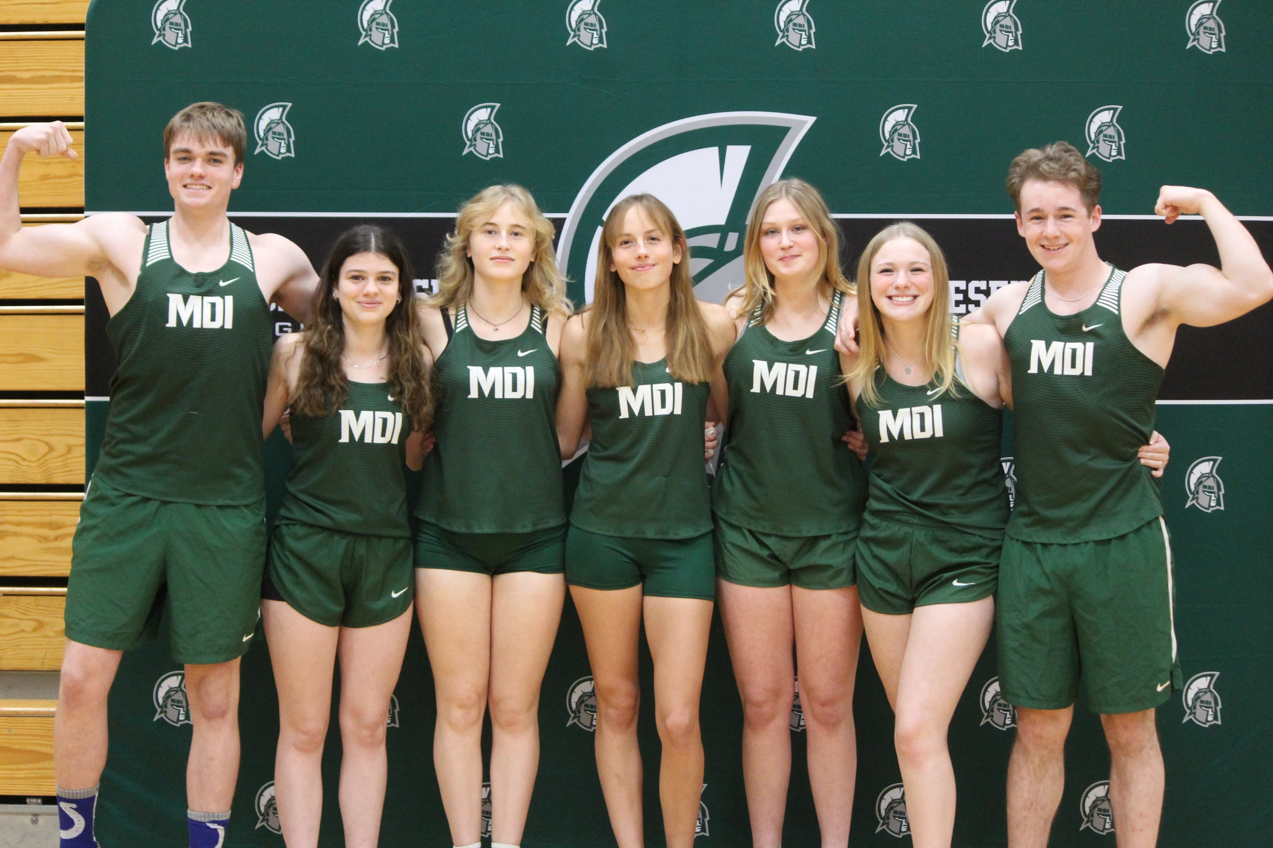 Meet the 2022-23 MDI Indoor Track Team [PHOTOS]