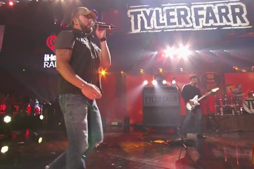 Tyler Farr Goes 'Redneck Crazy' at iHeartRadio Country Fest