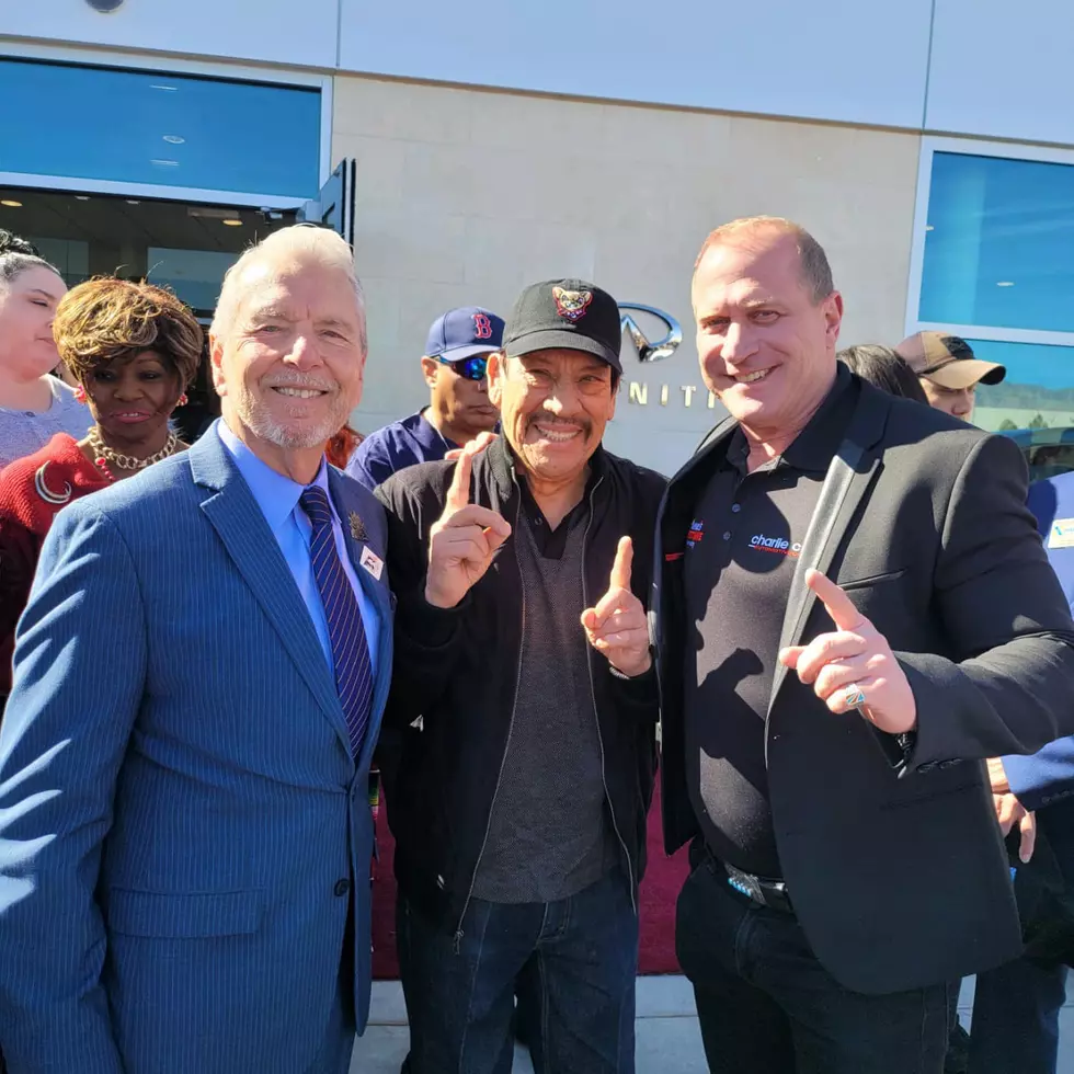 Judge Samaniego Welcomes Danny Trejo and Charlie Clark to El Paso Judge Samaniego Welcomes Danny Trejo and Charlie Clark to El Paso
