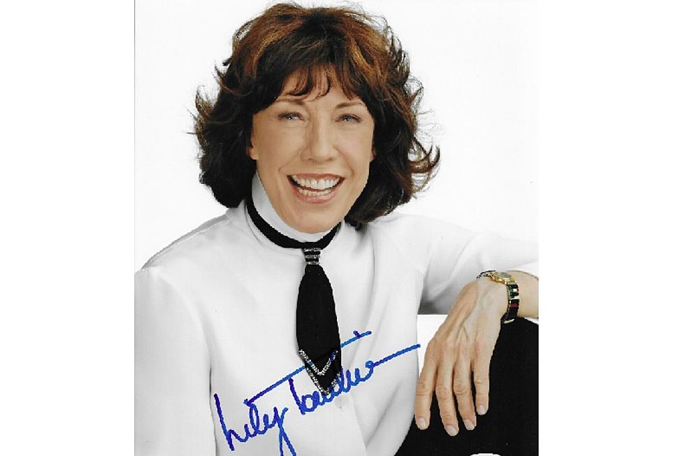 Lily Tomlin - See the House Where She Grew Up: Detroit Lily Tomlin - See the House Where She Grew Up: Detroit