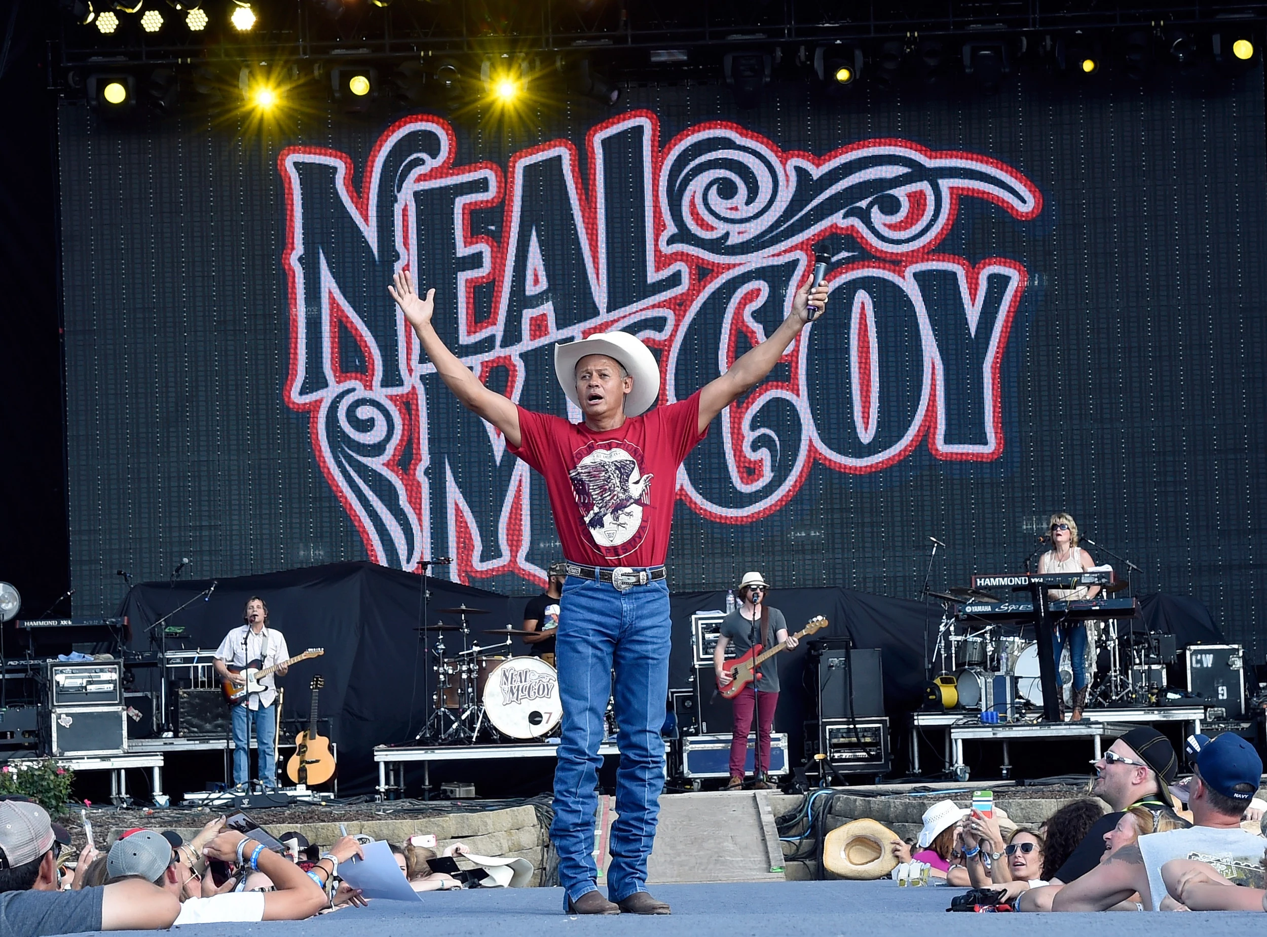 Neal McCoy - KICK AM 1530