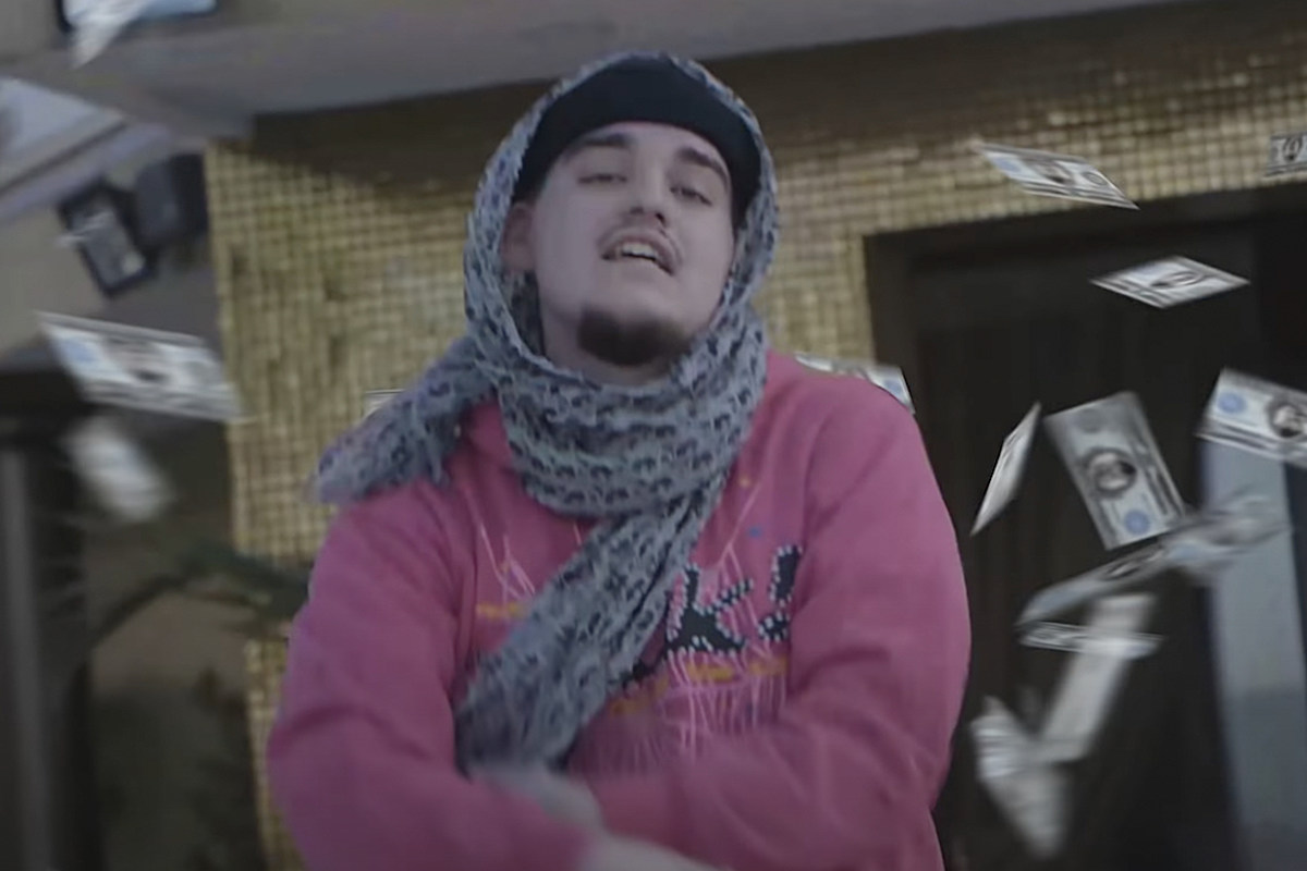 Report - Yeat Barred From Performing Show, Police Disperse Crowd - XXL